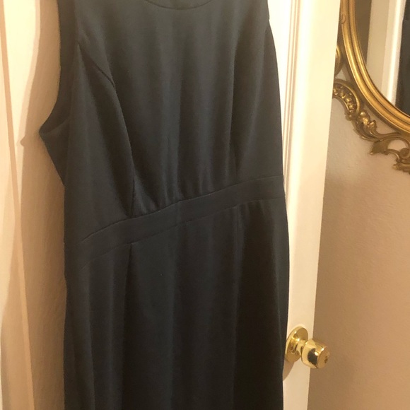212 Collection | Dresses | 22 Collection Black Sheath Midi Dress Crew ...